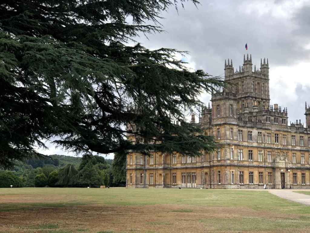 Highclere Castle: An Iconic Gateway to the Past Embraces its Future ...